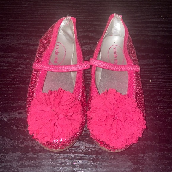 Stride Rite | Shoes | Vguc Girls Size Pink Shoes Wore 2x So Cute Little ...
